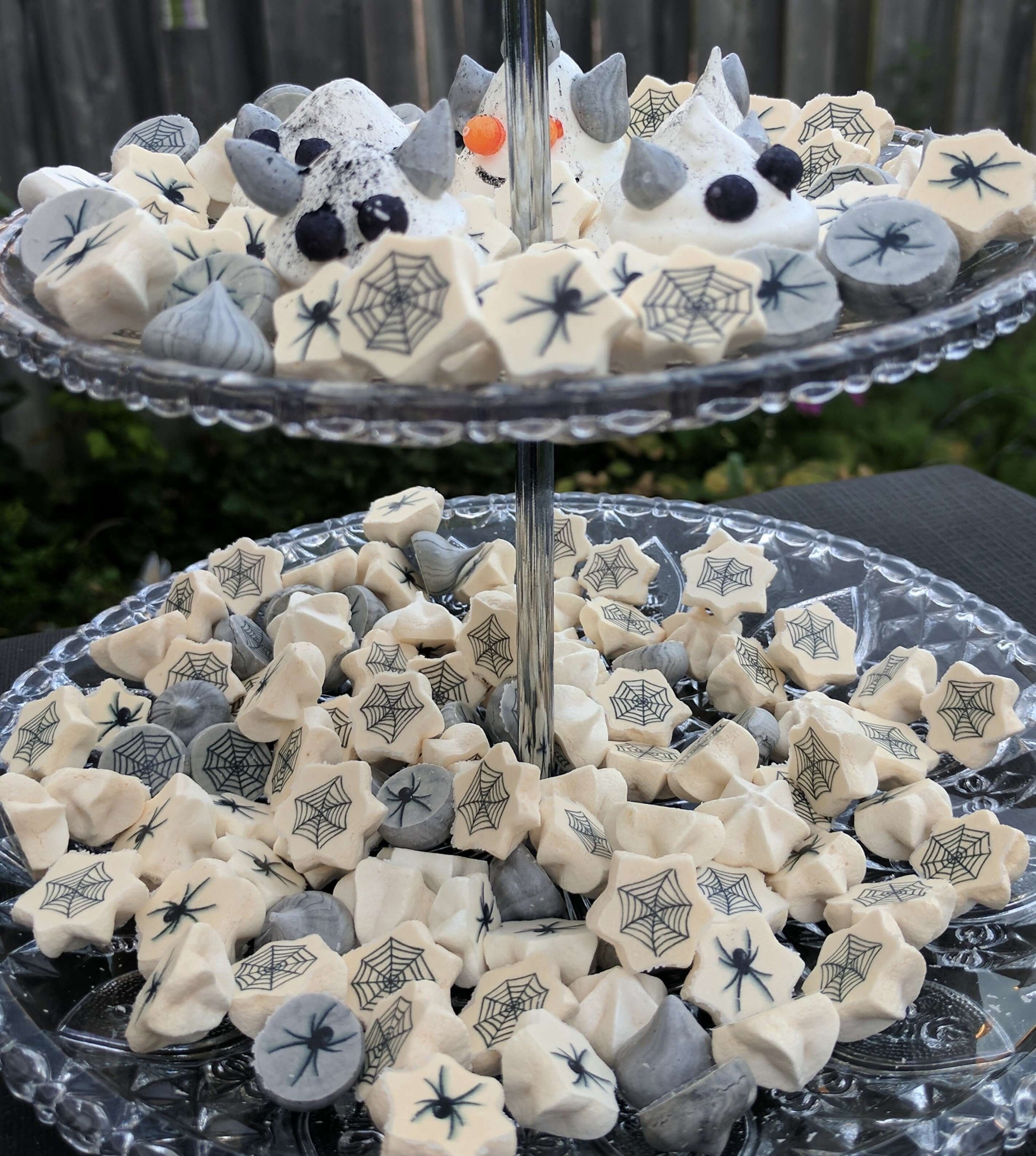 Tiny Spiders and Spider Webs - 0.5 inch - HSA043 – Sugar Art